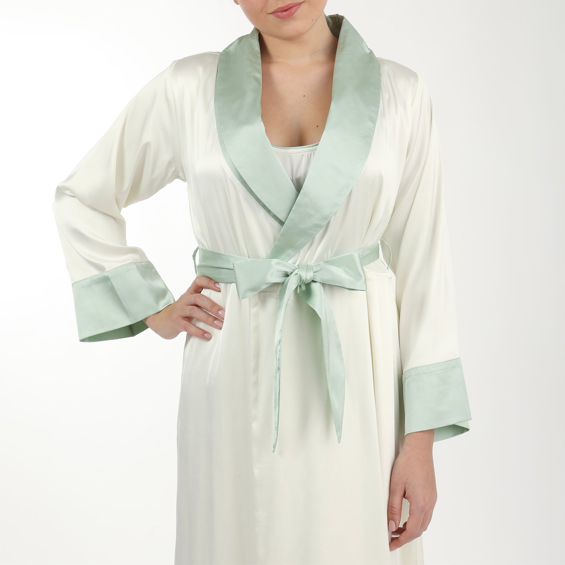 BIRDIE SATIN ROBE – Lenora
